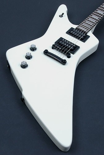 Agile Ghost III Wide White Left at RondoMusic.com