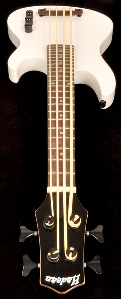Hadean Bass Uke UKBE-20 WH - RondoMusic.com